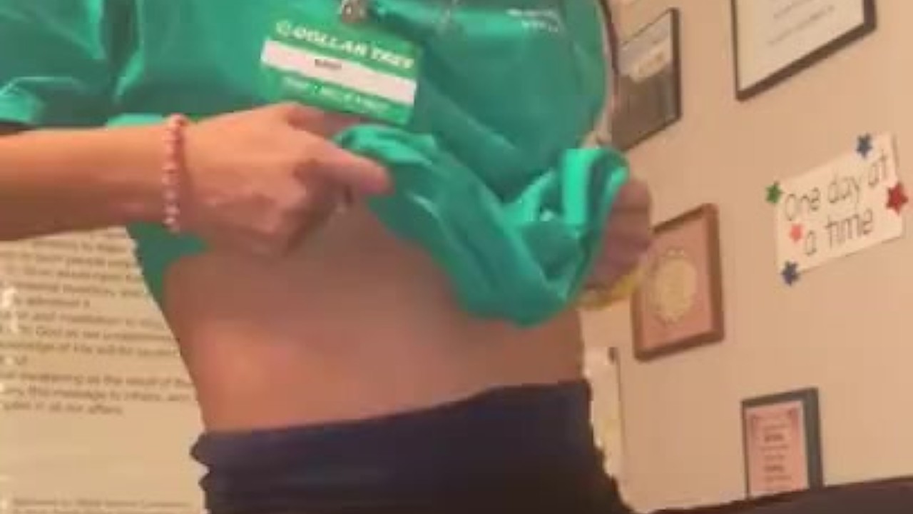 Amateur Decompressing After Work Free Sex Video Redtube 
