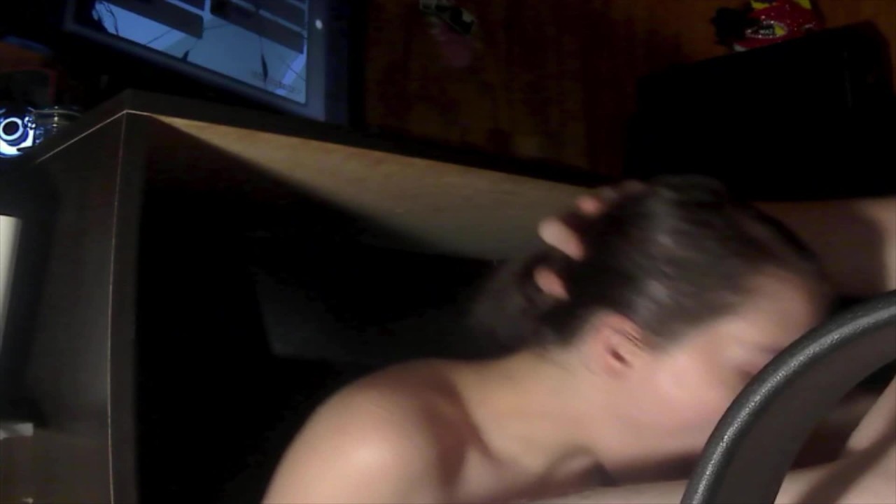 Stepsister Gives Blowjob While Im Trying To Play Among Us So I Came Down Her Throat Redtube