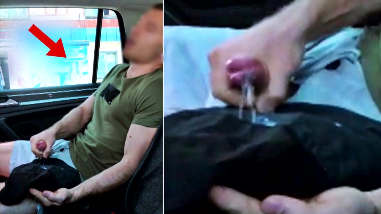 Secretamente Masturbando No Táxi Enquanto O Motorista Saiu Masturbação Arriscada Em Um Lugar