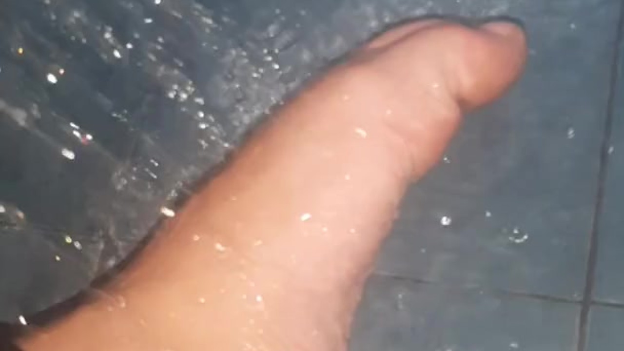 Showering My Feets Free Sex Video Redtube
