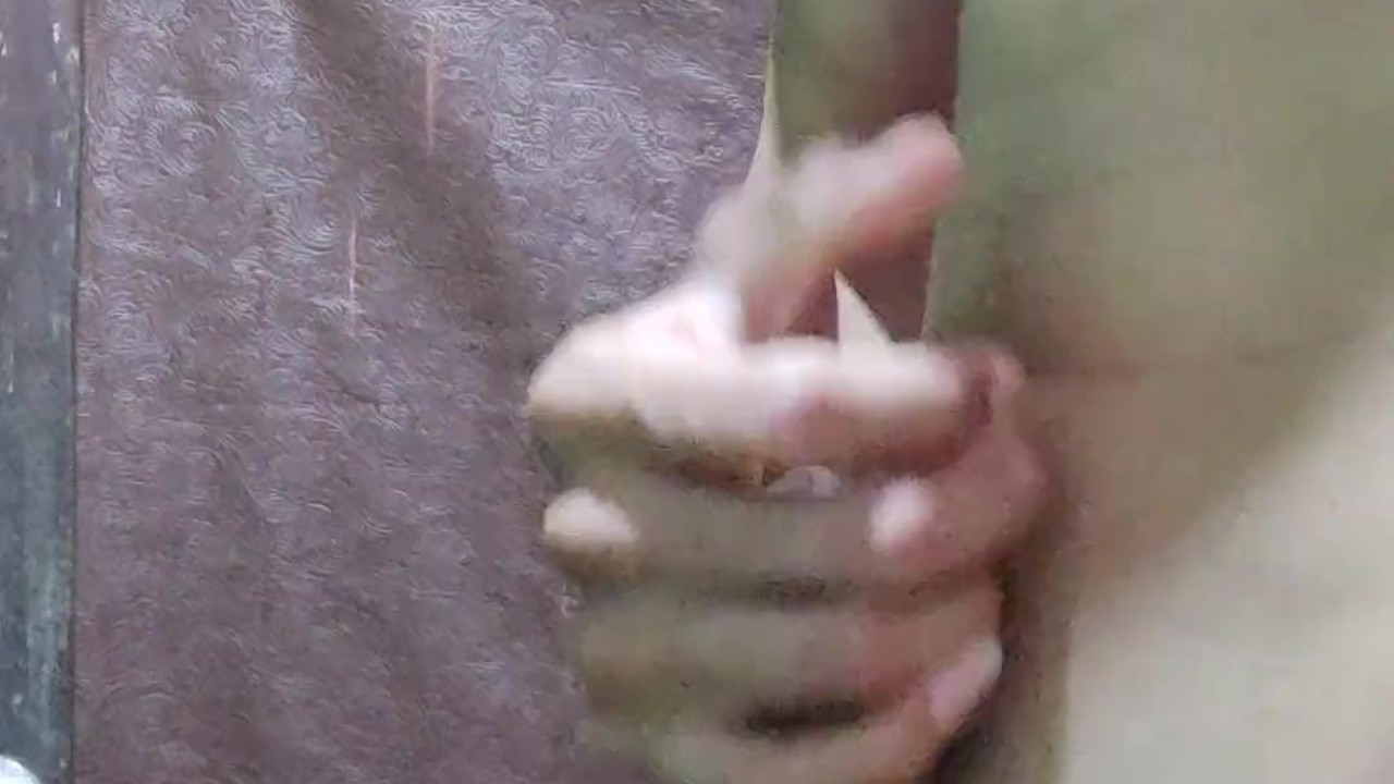 Me Deja Solo En Su Cuarto Y No Aguante La Tentación Free Sex Video Redtube