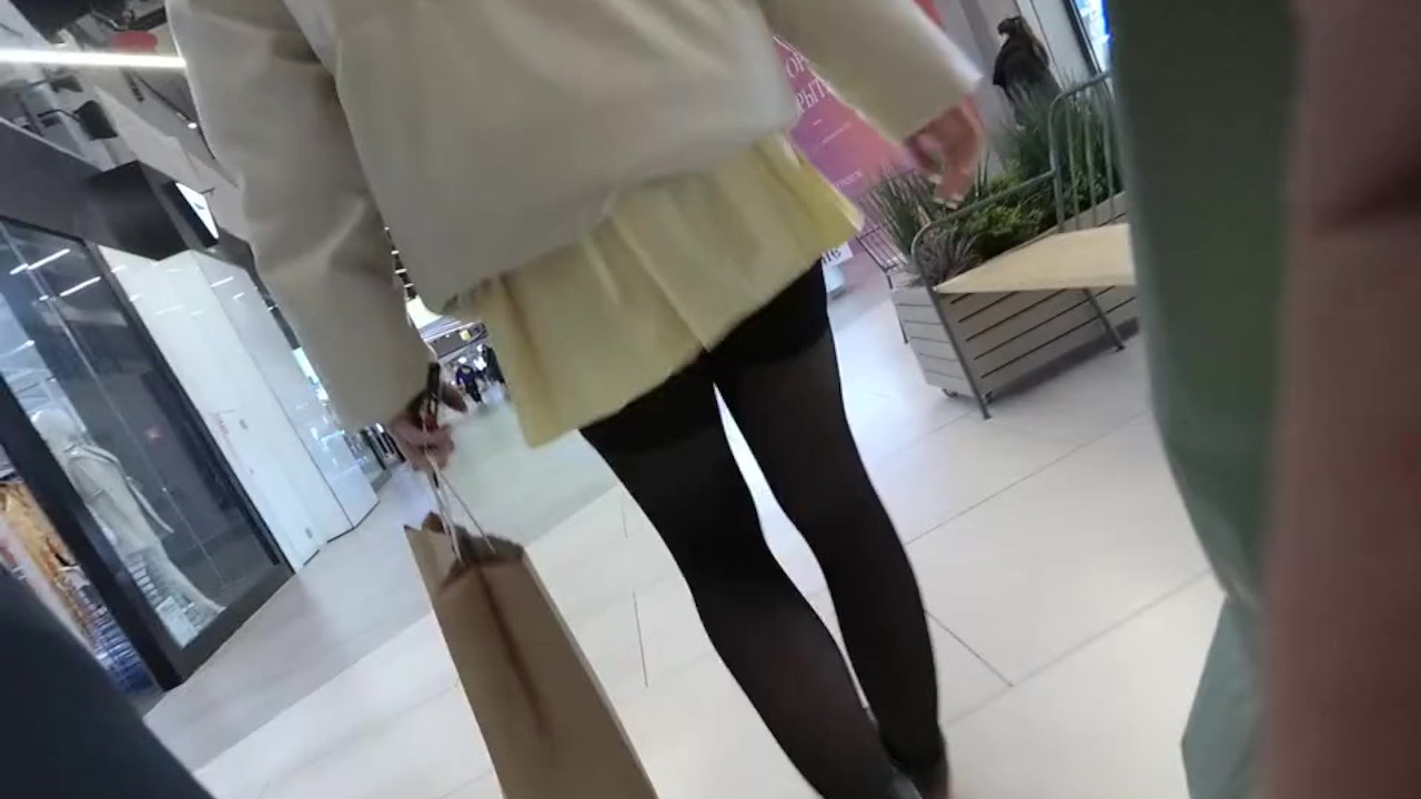 A girl walks in a short skirt without panties in a shopping mall - Free Sex Video - RedTube